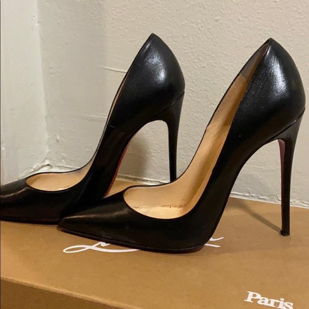Christian Louboutin So Kate Stiletto - Gem